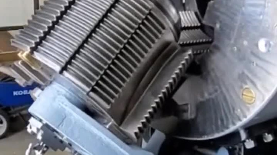 Tapered Interrupted Thread Breech - Men are so Fucking Clever!