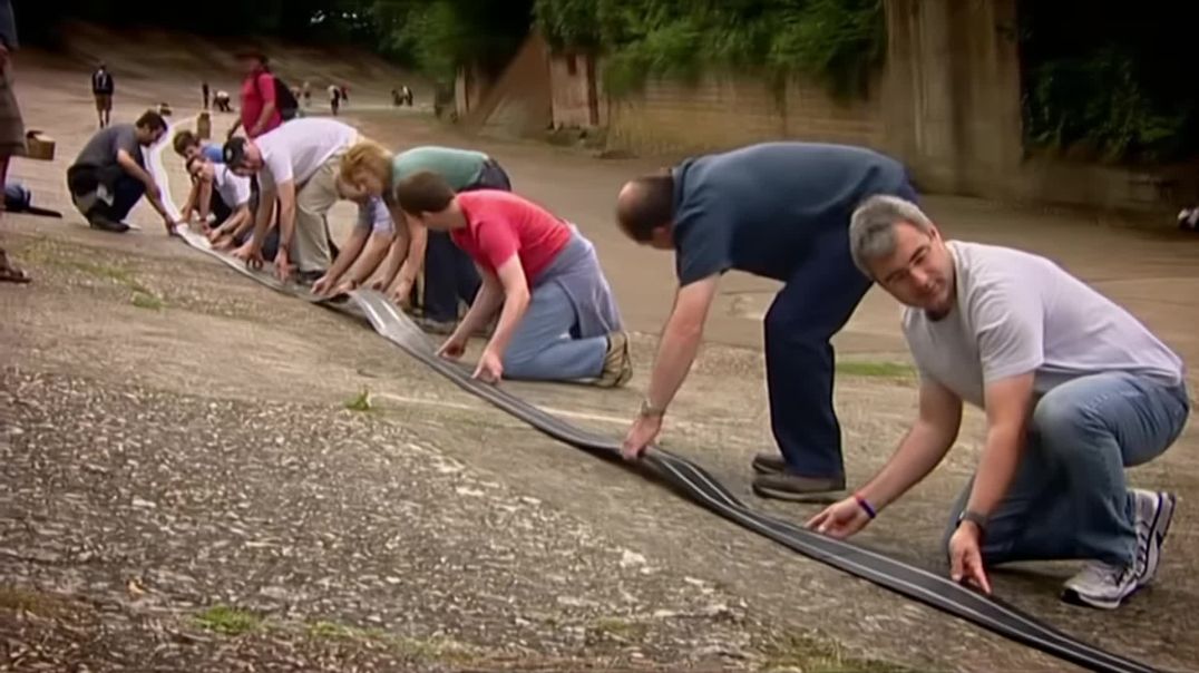 Toy Story The World's Longest Scalextric Track - James May